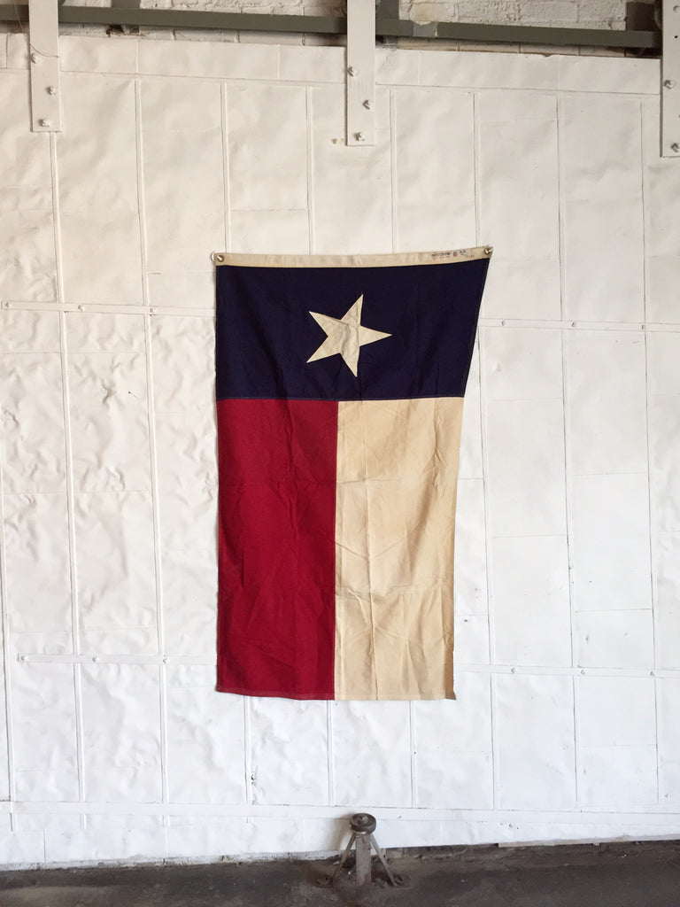 VINTAGE TEXAS FLAG – Catalpa